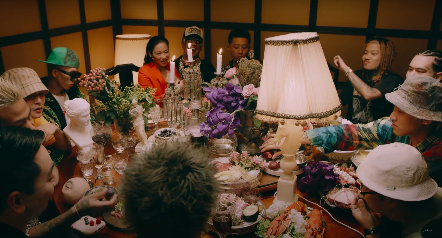 Awich – GILA GILA feat. JP THE WAVY, YZERR が格好いい！MVに出演しているラッパーは誰なの？ | 3時のヒップホップ